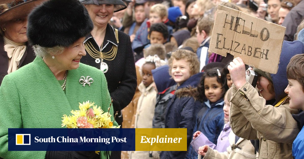 Explainer | How do you speak to Queen Elizabeth and other British ...