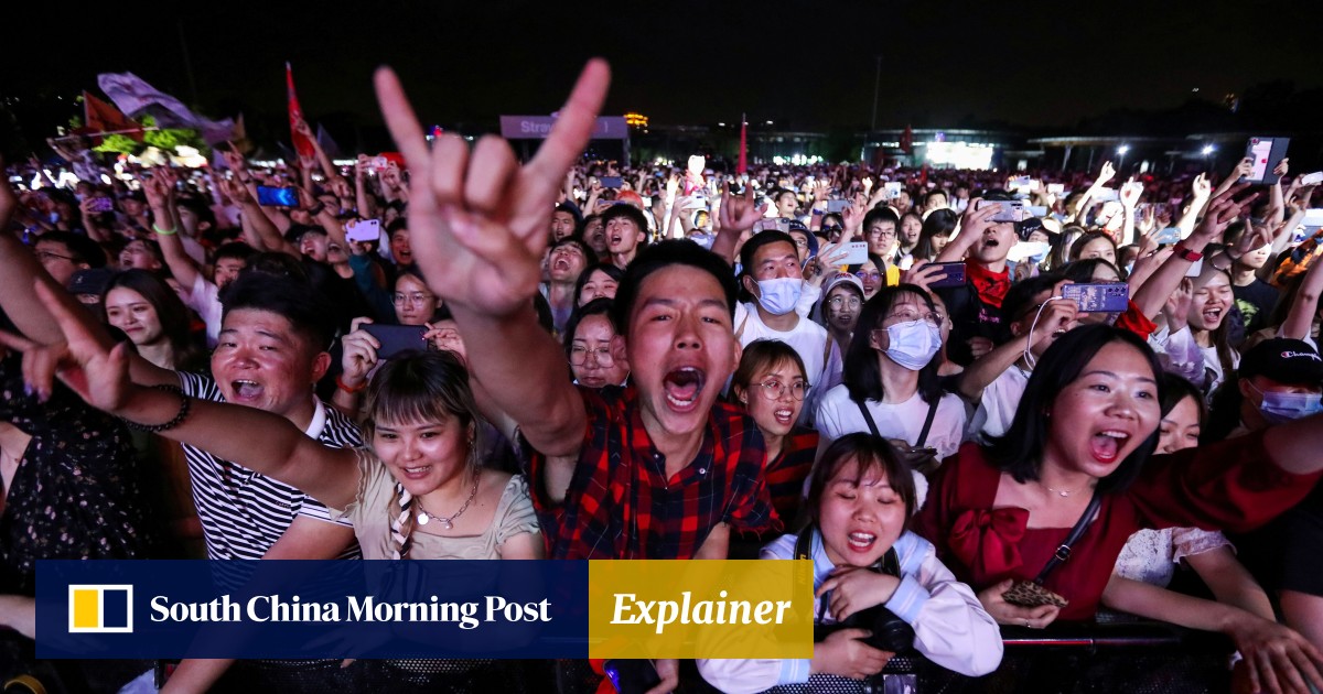 Explainer | From hero to zero: How Weibo’s star-making ‘super hashtags ...