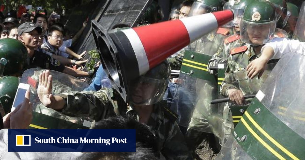 Anti-Japanese protests erupt across China over islands row | South ...