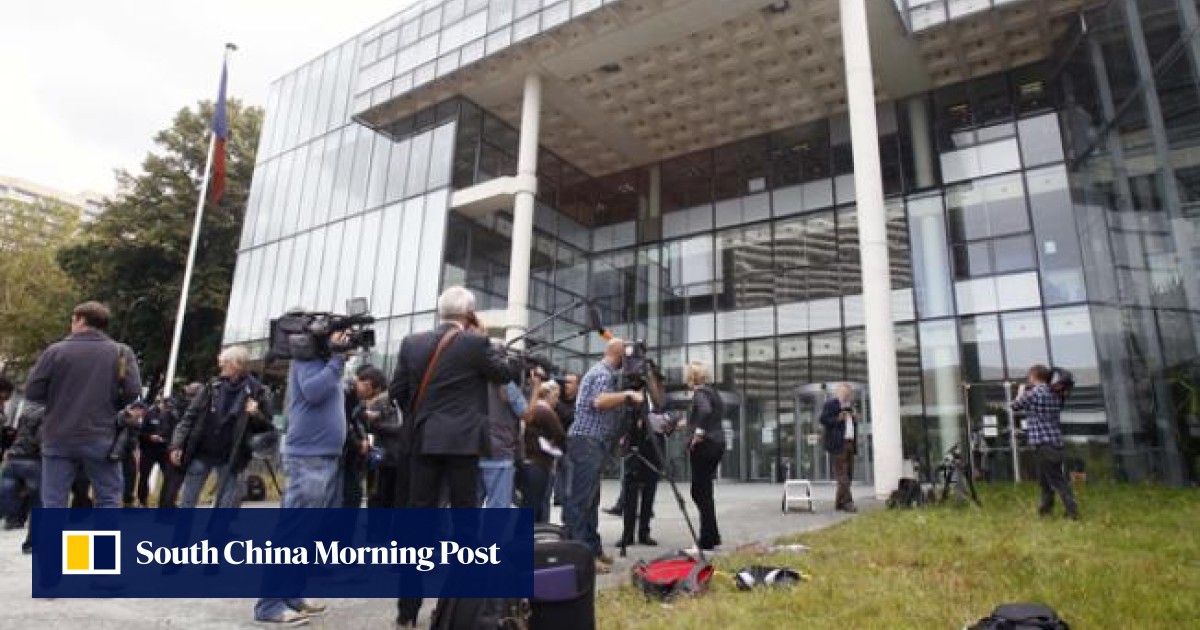 UK royal couple win French injunction on topless photos | South China ...