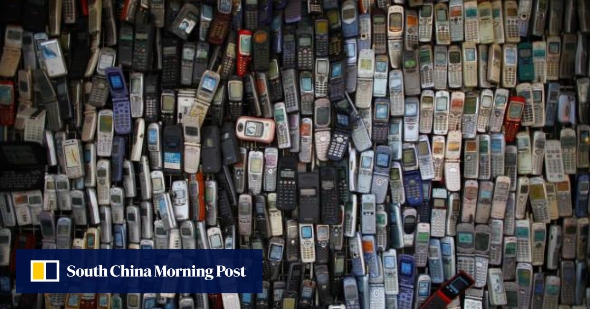 Personal Finance: Used mobile phones | South China Morning Post