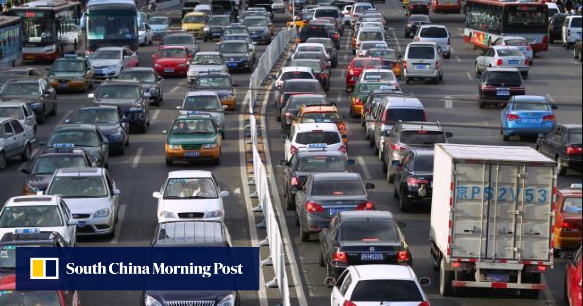 Netizens applaud idea of using red licence plates to stop abuse of ...