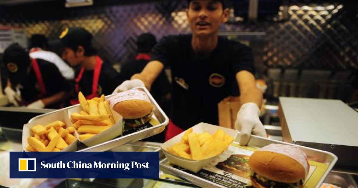 Hunger for Western food and fashion grows in Pakistan | South China ...