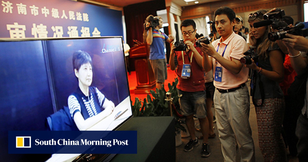 Bo Xilai calls Gu Kailai ‘insane’ after she testifies against him ...