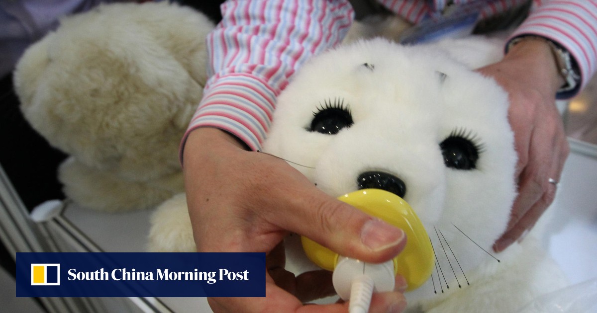 Robotic seal gets patients' approval | South China Morning Post