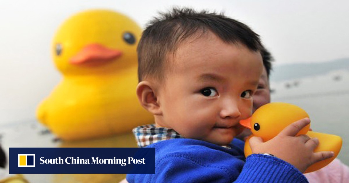 Giant rubber duck bids Beijing adieu after bringing in over HK$127m ...