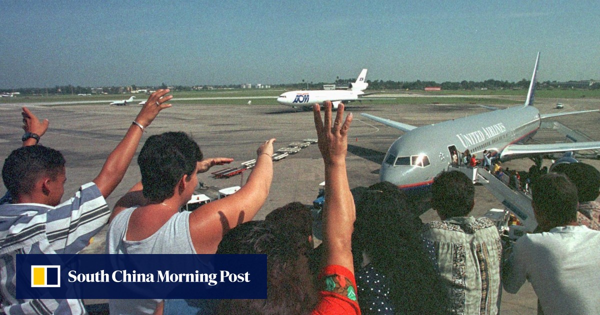 First commercial flight in 50 years connects Key West to Cuba | South ...