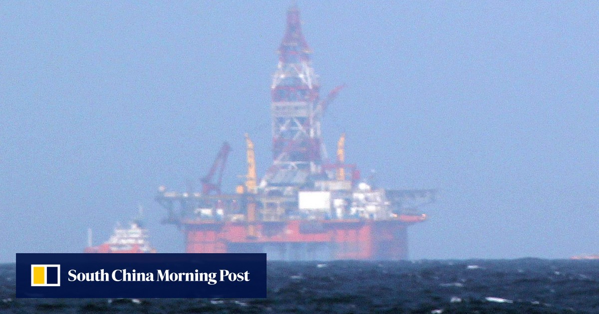 Chinese drilling rig off Vietnam likely to strike gas, experts say ...