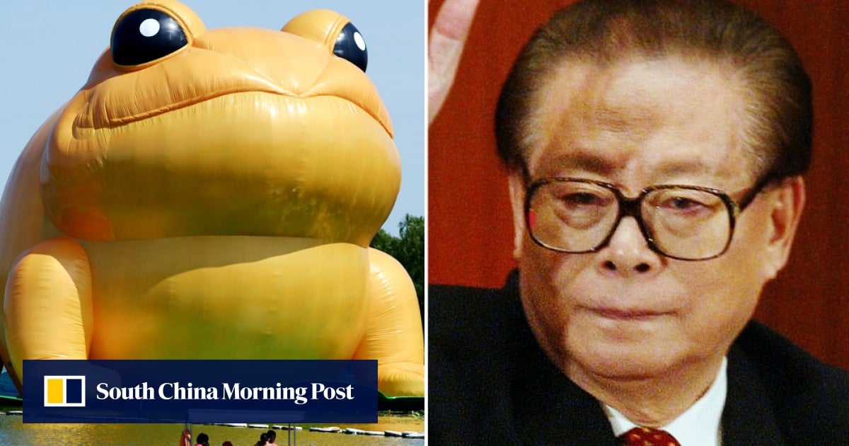 China censors giant inflatable toad story after comparisons with former ...