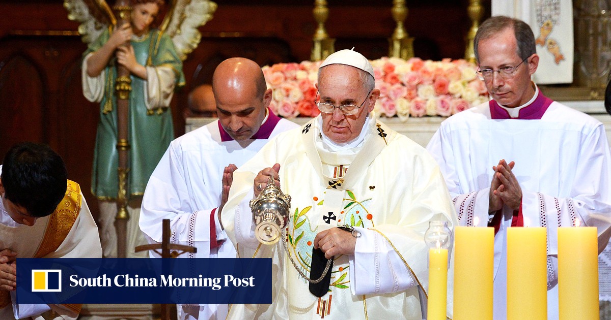 Update | Pope reaches out to China and says church not looking to ...