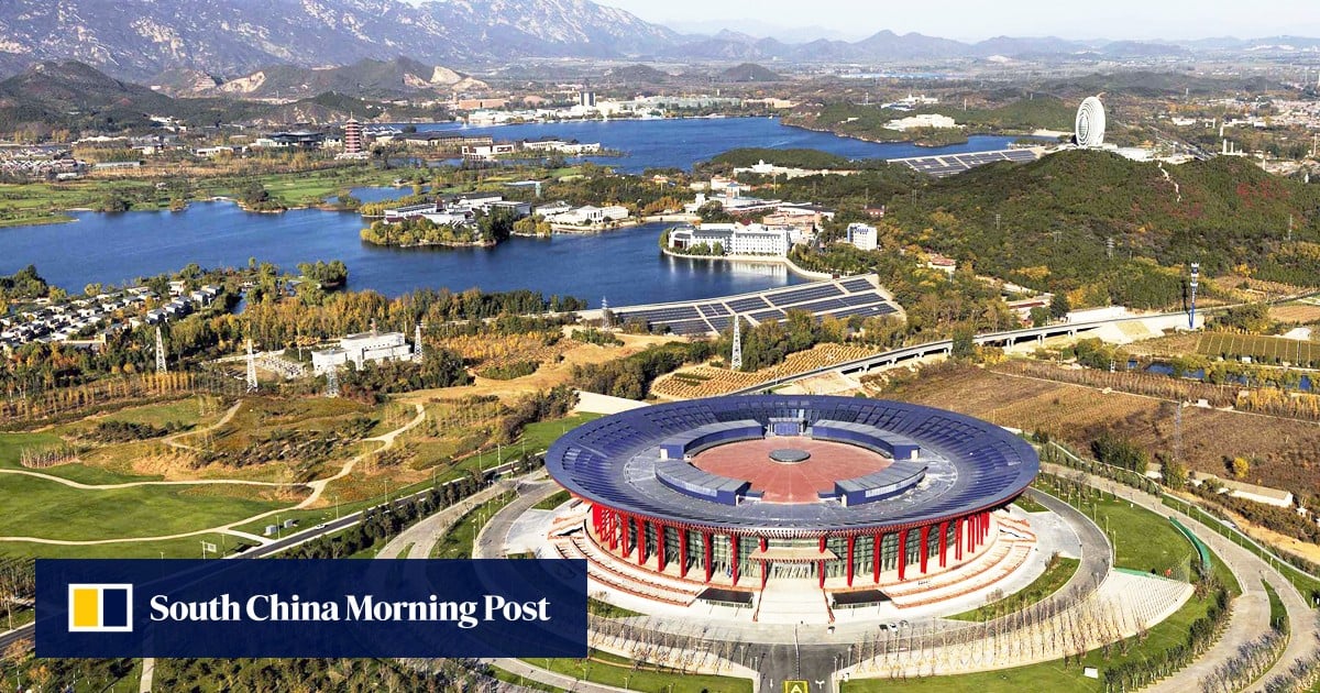 How leaders and an army of staff turned Beijing's grey into 'Apec blue ...