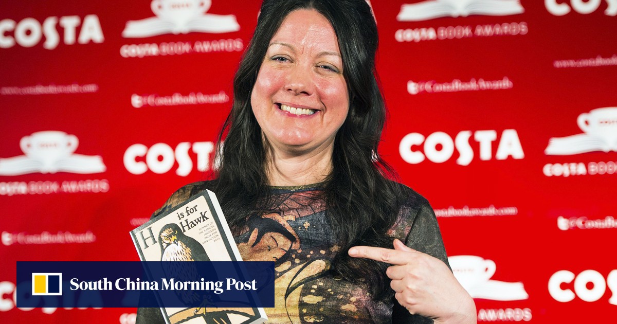 British author Helen Macdonald’s ‘H is for Hawk’ claims second top book ...