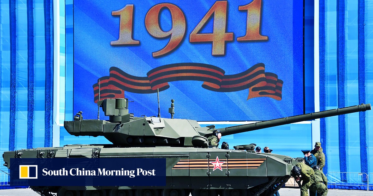 Putin's new tank breaks down during Victory Day parade rehearsal ...