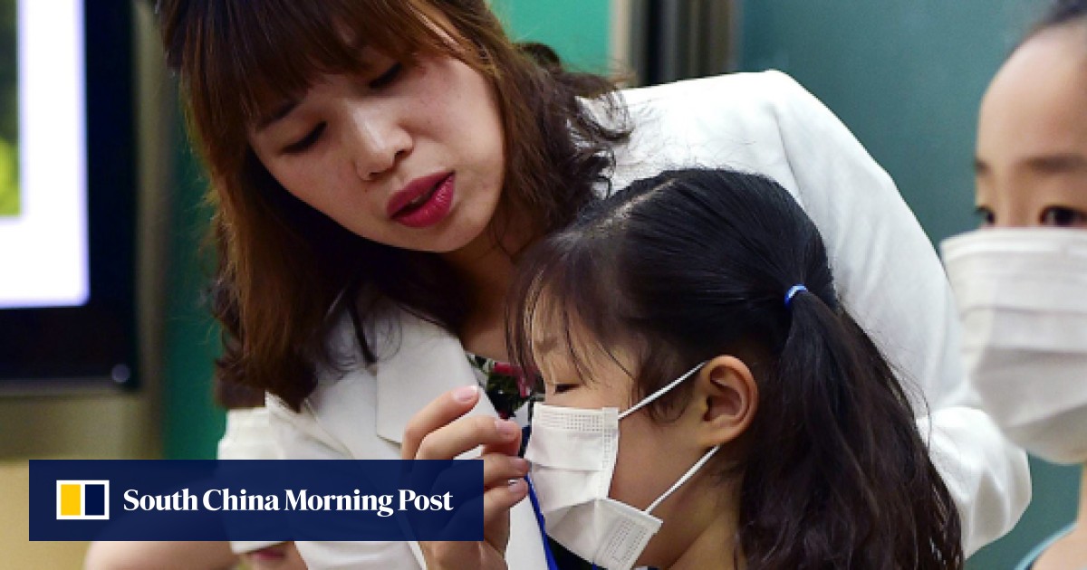 South Korea shuts down over 200 schools as Mers infections rise in wake ...