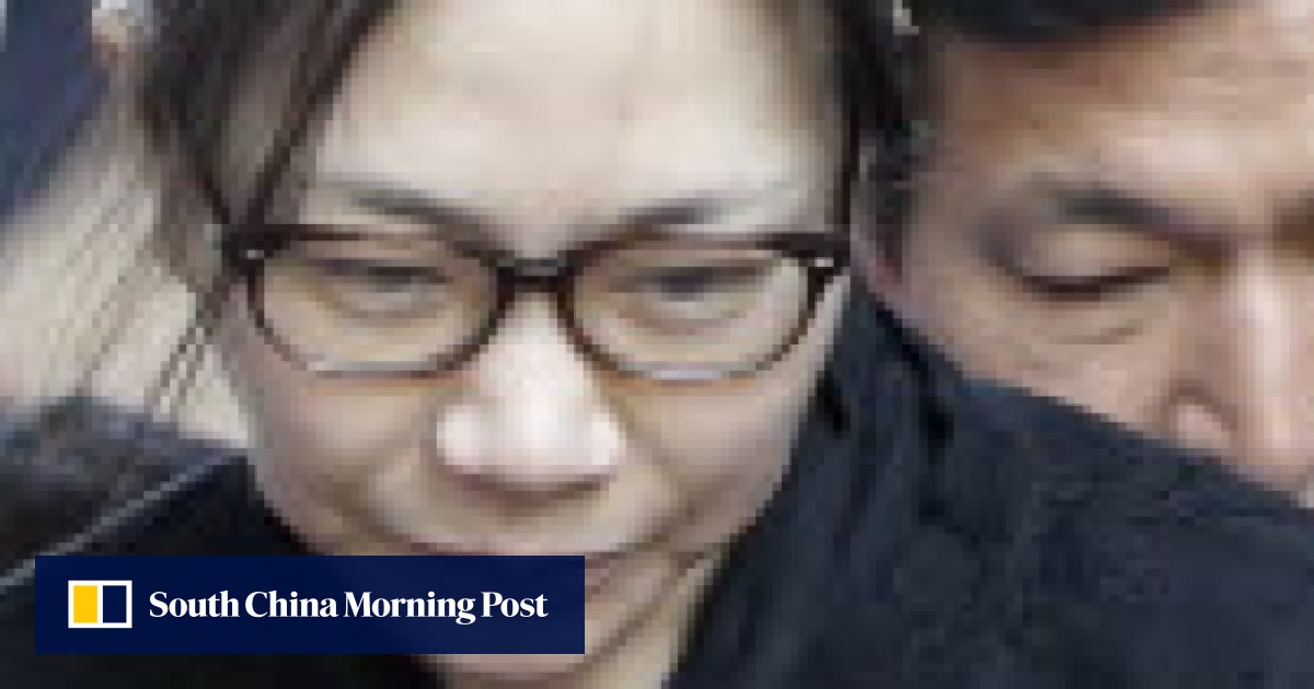 Korean Air steward 'beaten' by boss in 'nut rage' row sues for assault ...