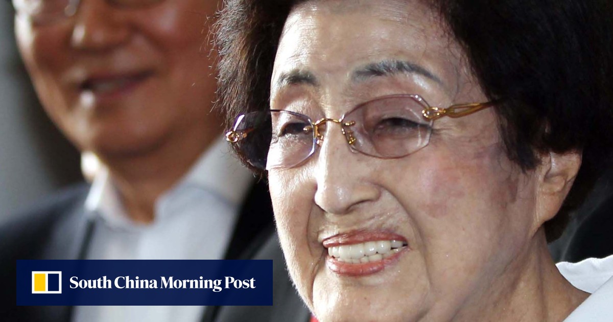 Former South Korean first lady Lee Hee-ho returns from North after ...