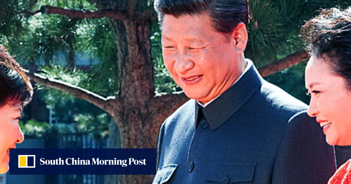 The Woman in Red: China’s first lady Peng Liyuan stands out from crowd ...