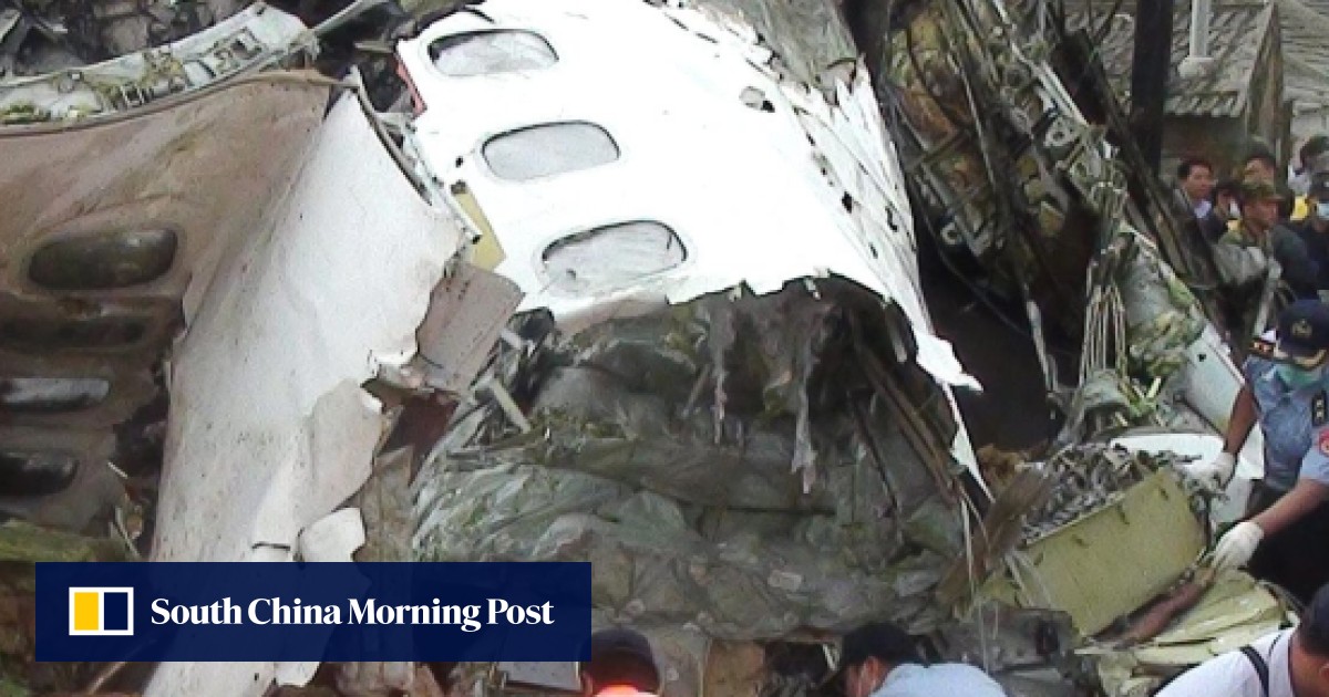 Update | TransAsia Airways plane forced to land on one engine months ...