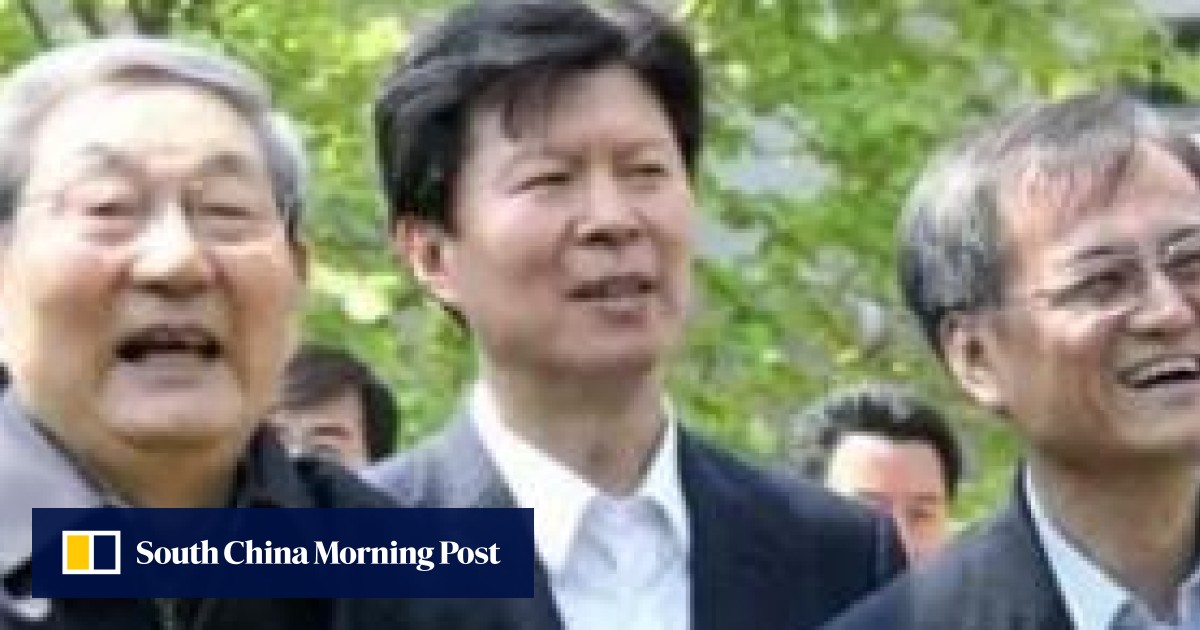 Former Chinese premier Zhu Rongji steps back into the spotlight at ...