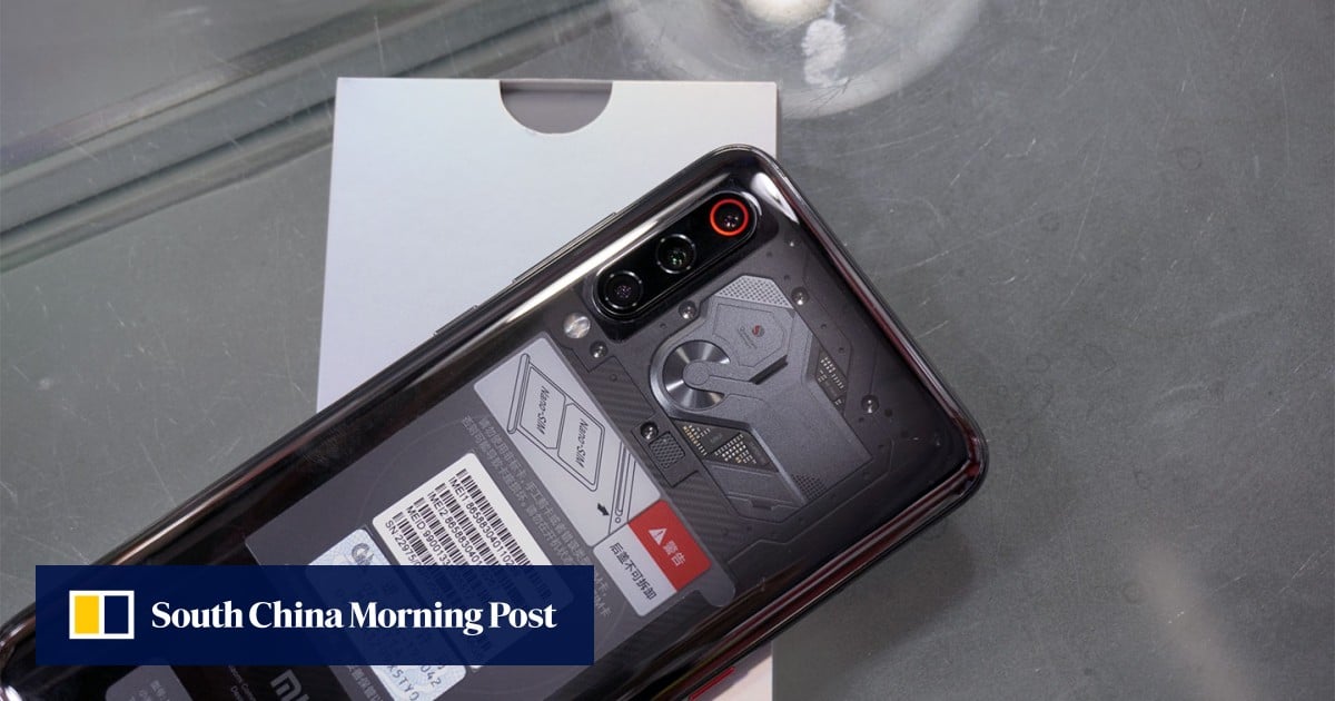 Hands-on with Xiaomi’s new see-through handset, the Mi 9 Transparent ...