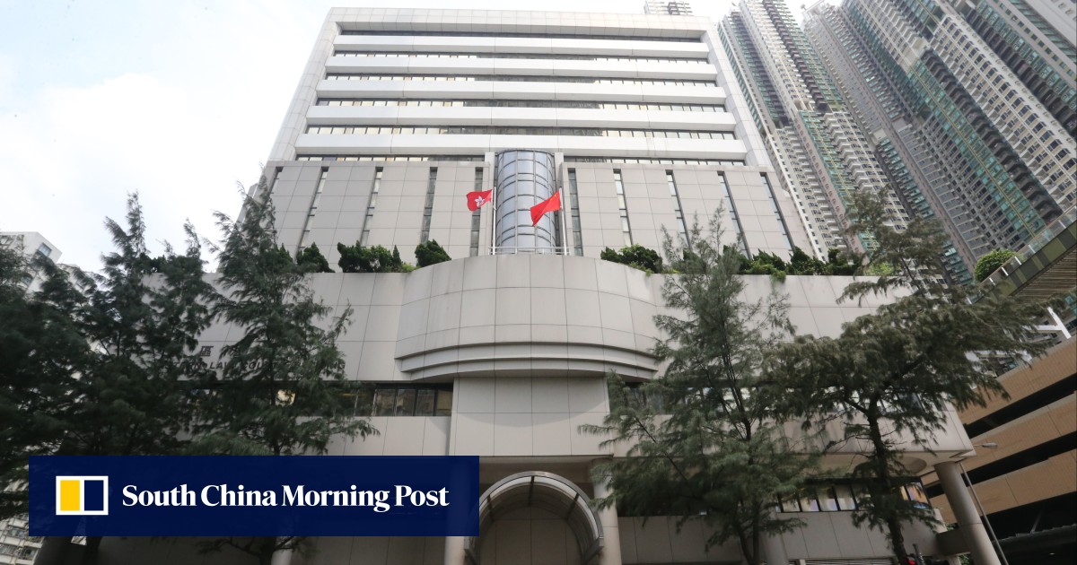Hong Kong Protests 9 Of 10 Fugitives Returned To City After Mainland