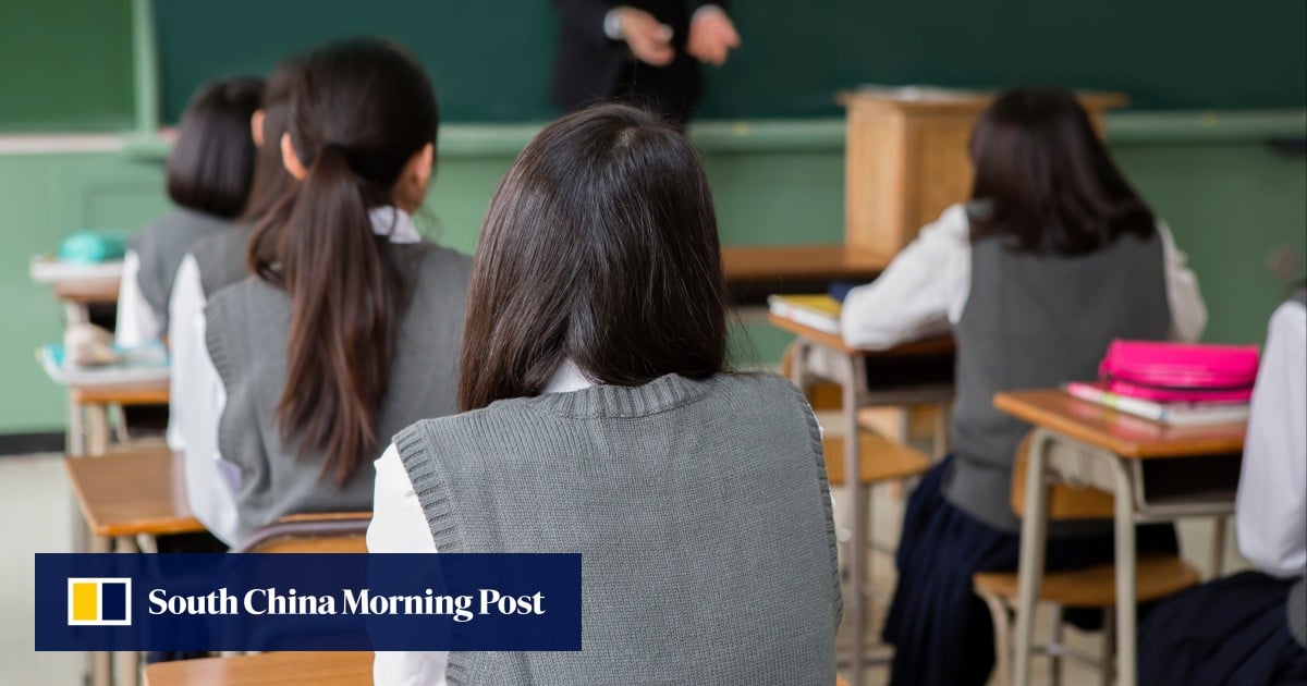 Two More Hong Kong Teachers Deregistered For Life One For ‘defaming