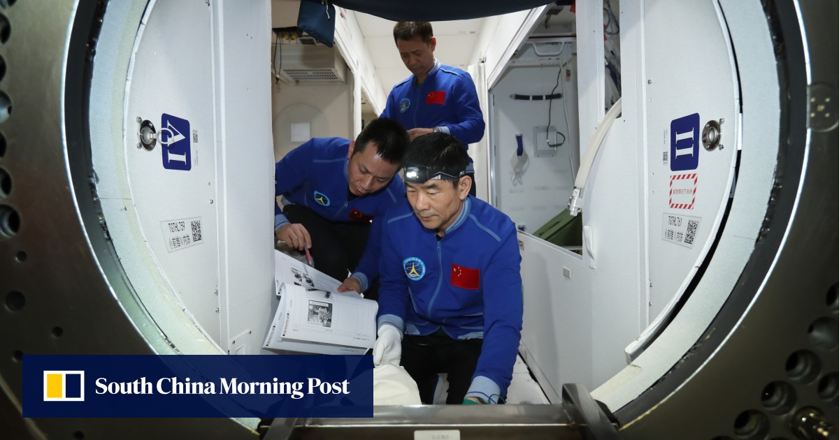 What will life be like for the astronauts on China space mission ...