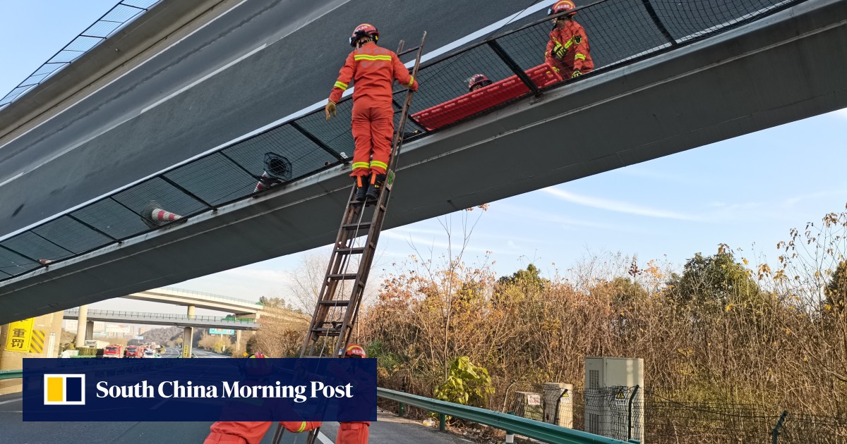 4 dead in expressway flyover collapse in China’s Hubei province | South ...