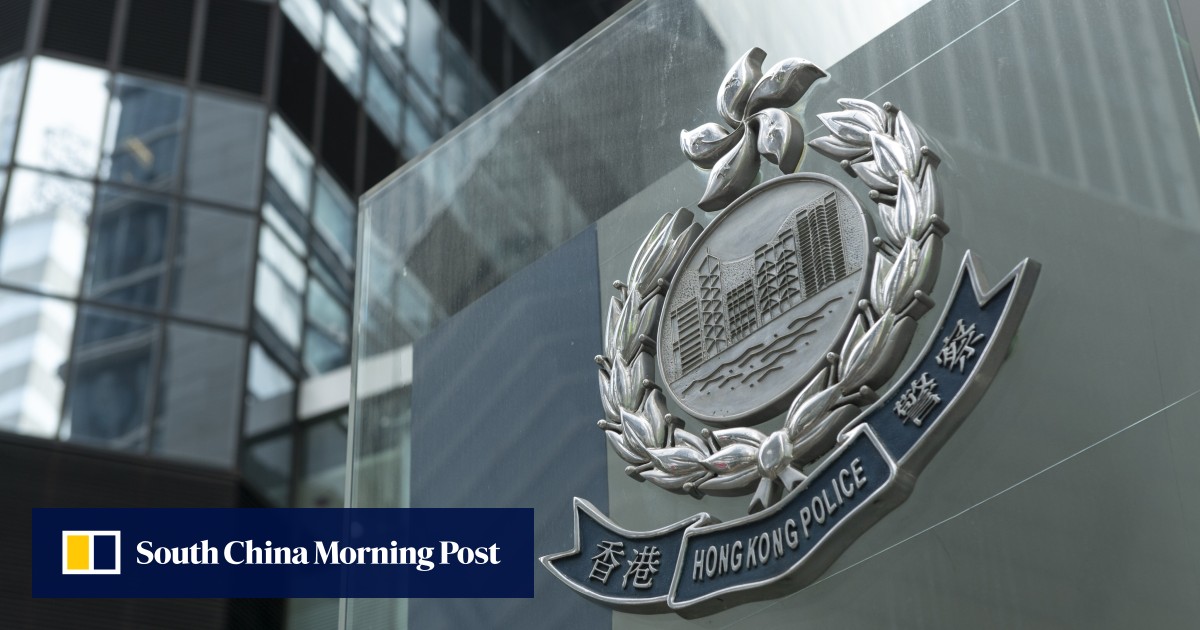 8 Men Pepper Sprayed By Hong Kong Police After Alleged Disorderly