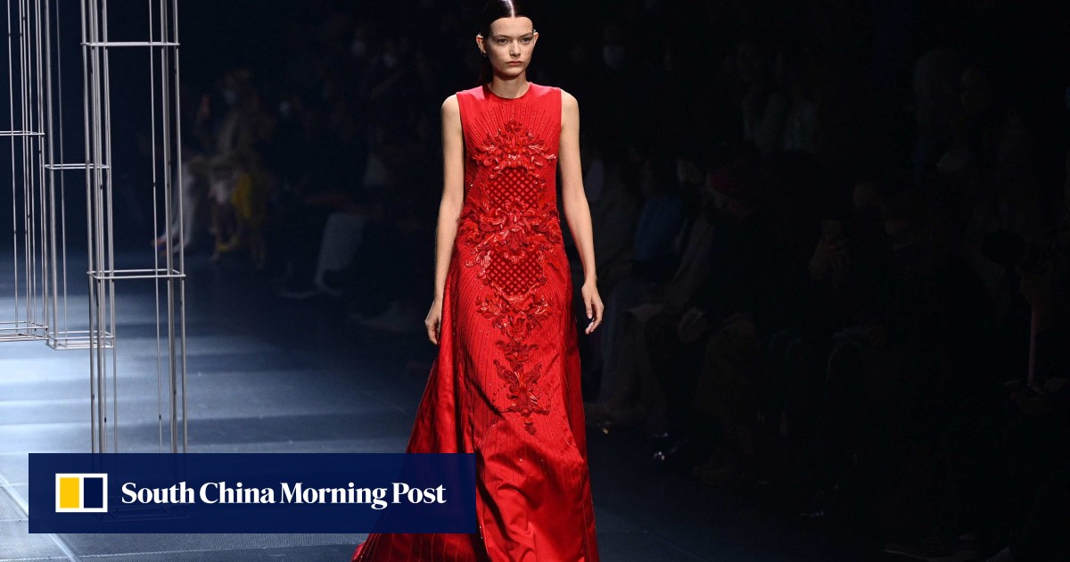 Kim Jones conjures up a celestial Roman fantasy on Fendi’s Paris runway ...