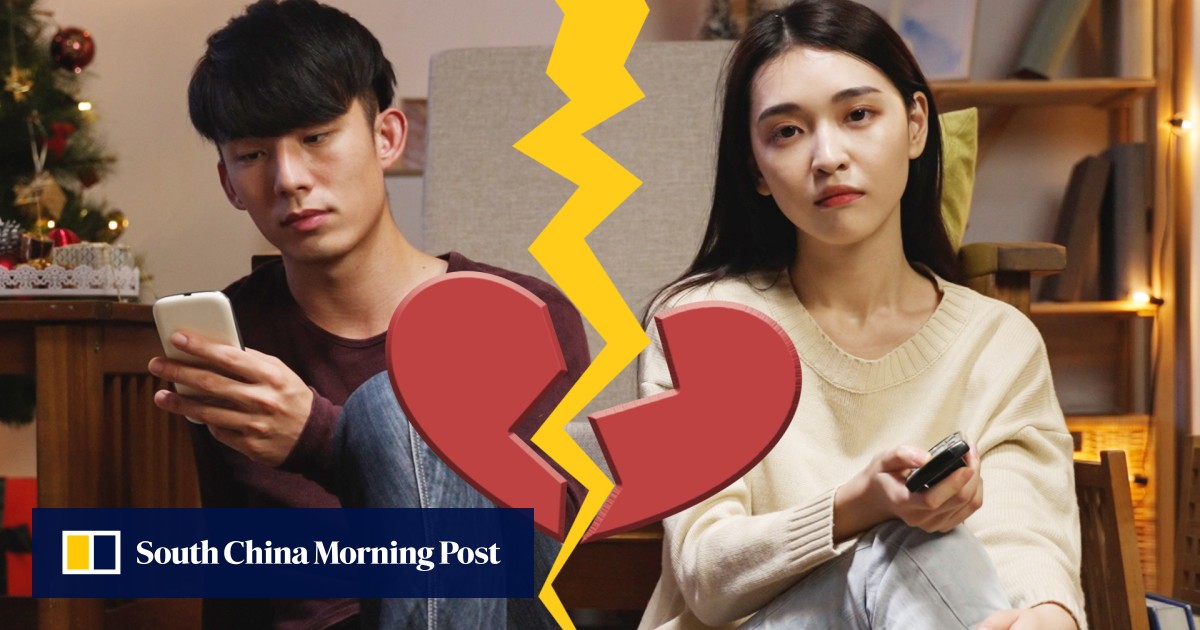 China divorce: ‘he just played with his phone’ — mobile addiction ...