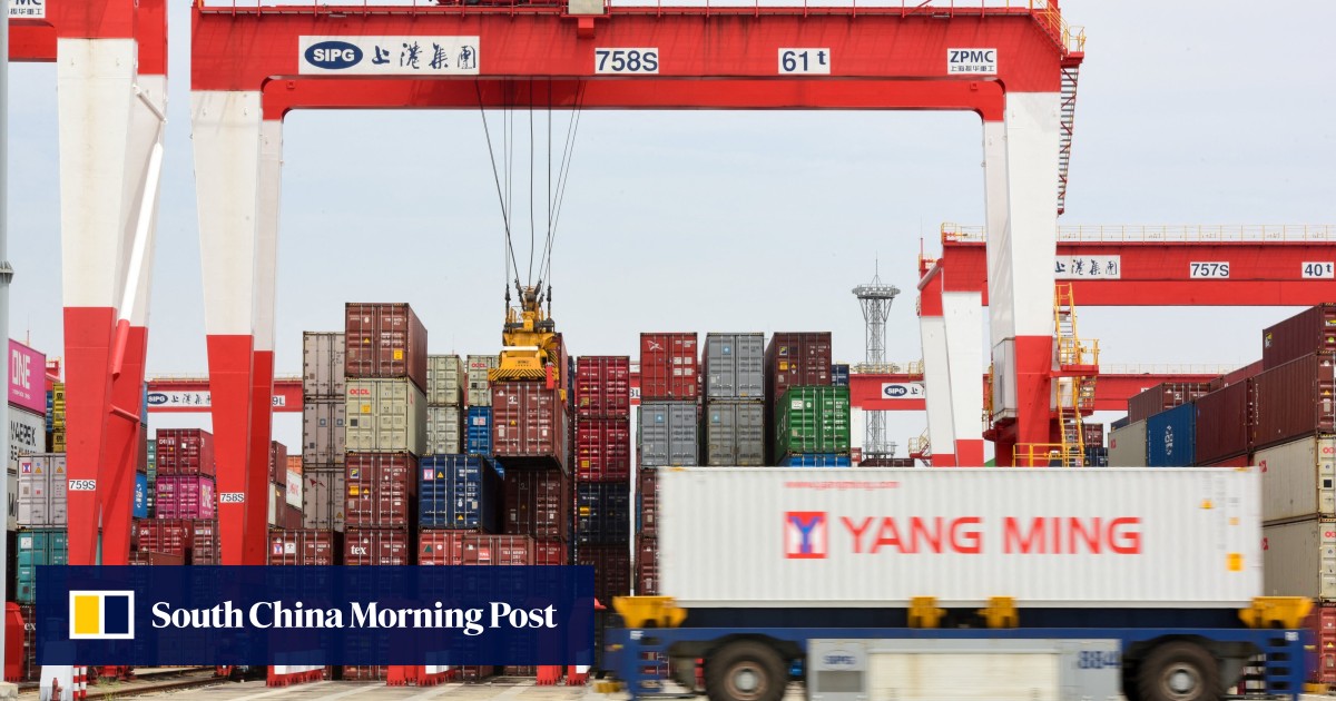 Coronavirus: Shanghai port grapples with increasing congestion as ...