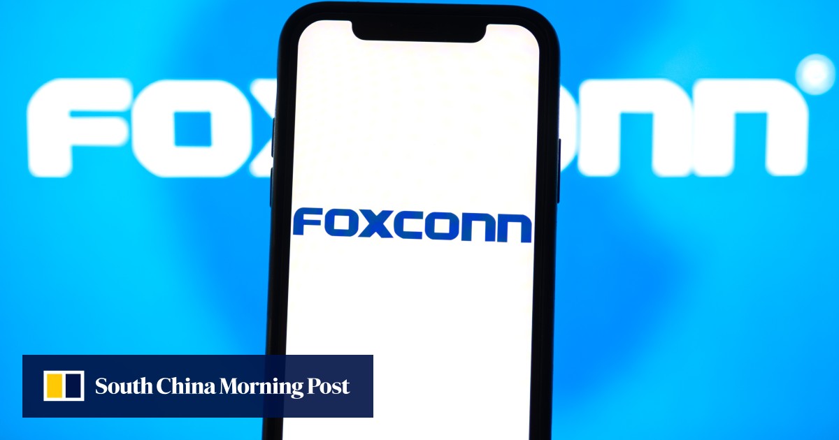 Apple supplier Foxconn starts new hiring spree at world’s largest iPhone factory in China ahead ...