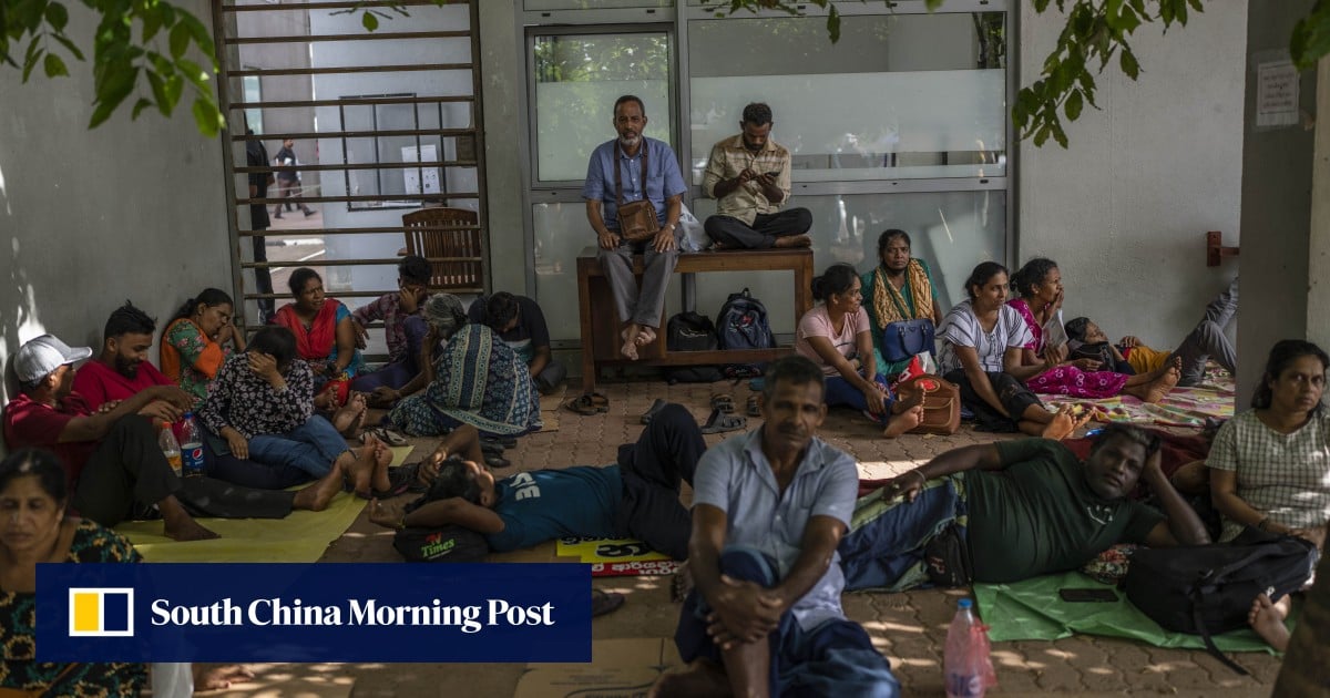 I Want To Leave Sri Lanka As Soon As Possible Thousands Jostle For Passports To Flee Economic i-want-to-leave-sri-lanka-as-soon-as-possible-thousands-jostle-for-passports-to-flee-economic