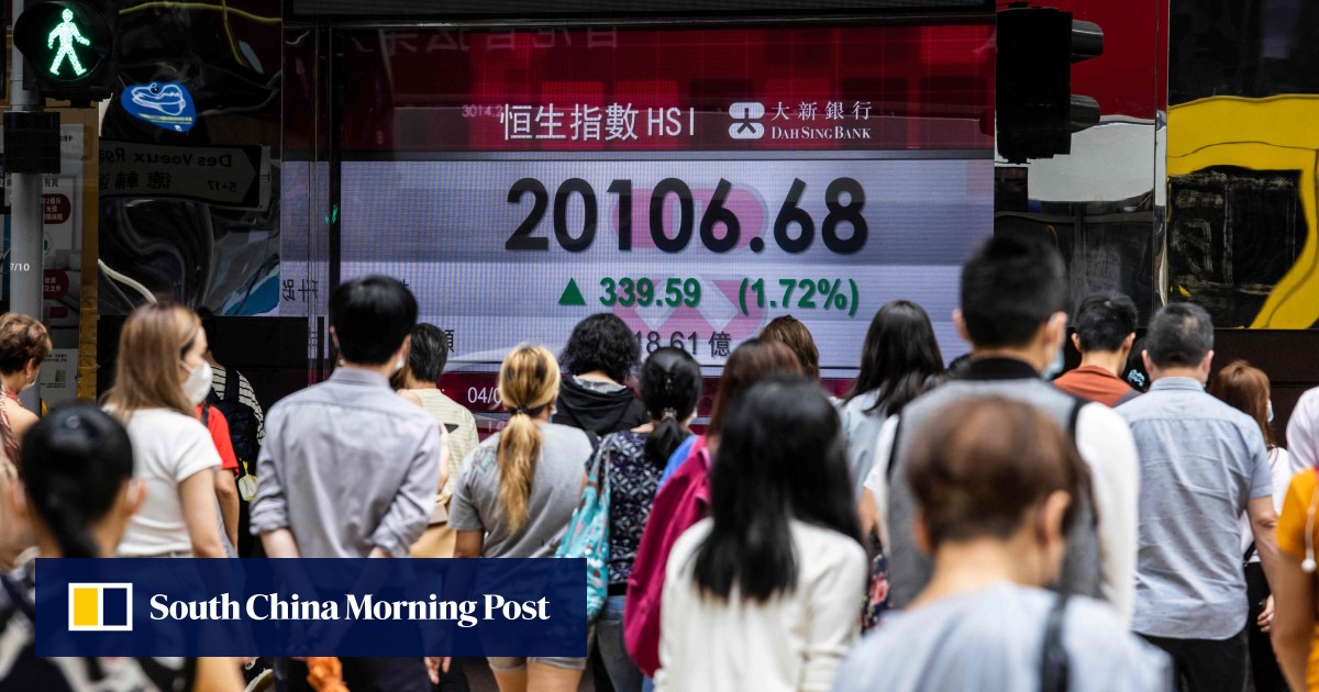 Hong Kong Stocks Edge Up As Alibabas Report Card Fails To Inspire