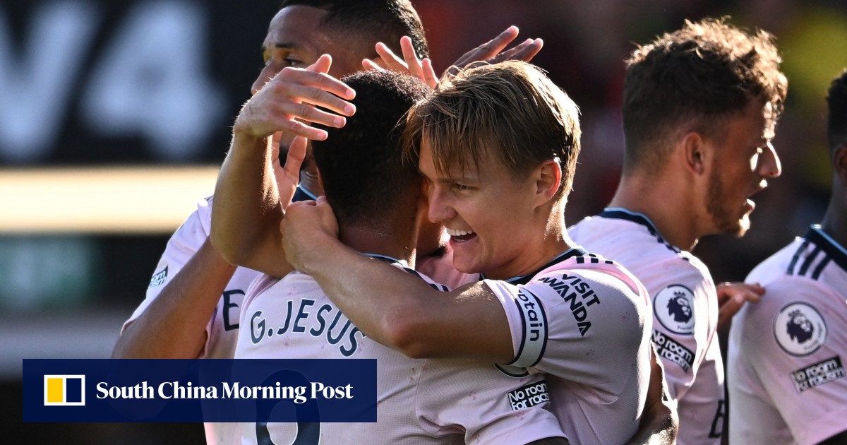 Premier League: Arsenal power into first place, Harry Kane makes ...