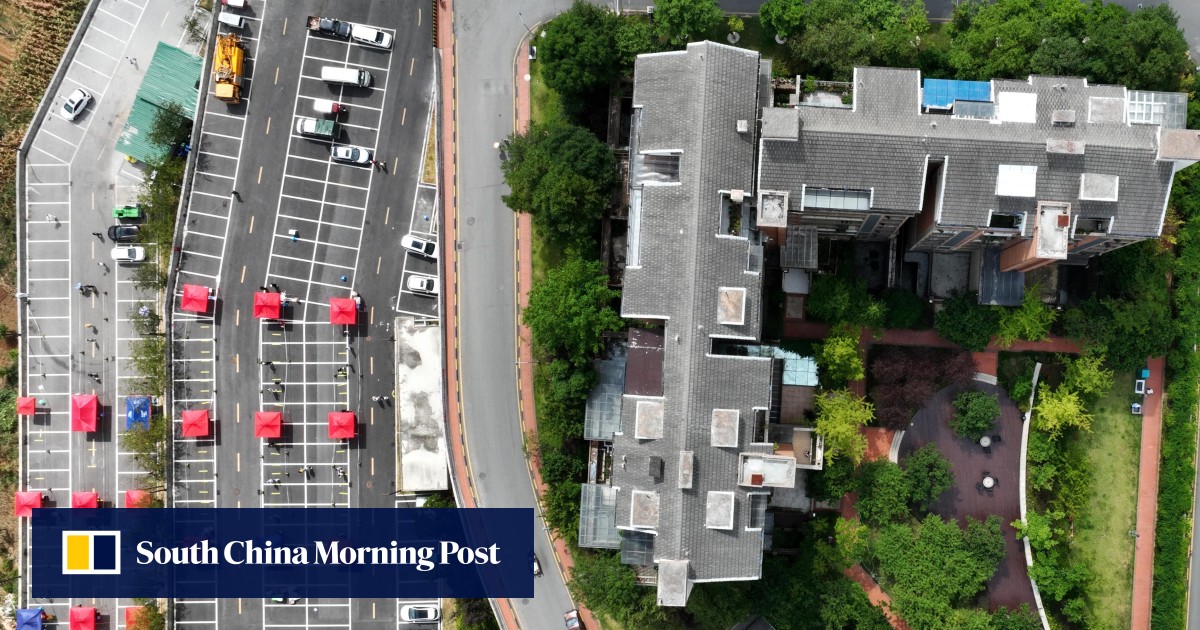 Officials apologise after Covid lockdown causes food shortages for ...