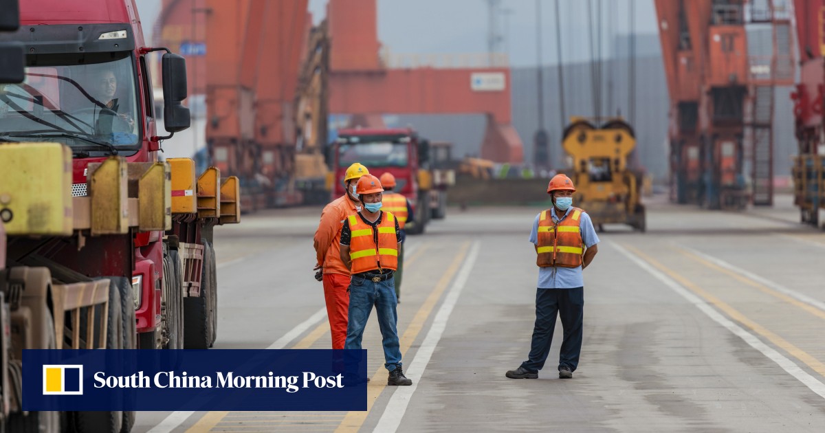 China shipping: exporters lament ‘plummeting’ demand as peak season ...