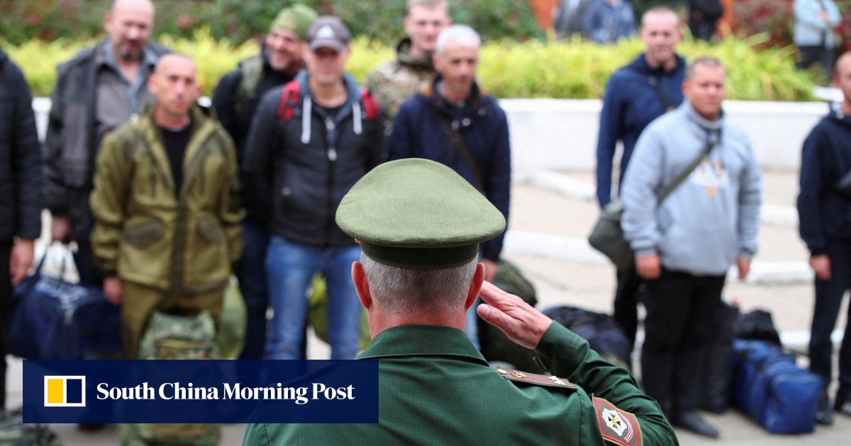 Moscow tries to draft fleeing Russian men at the borders | South China ...