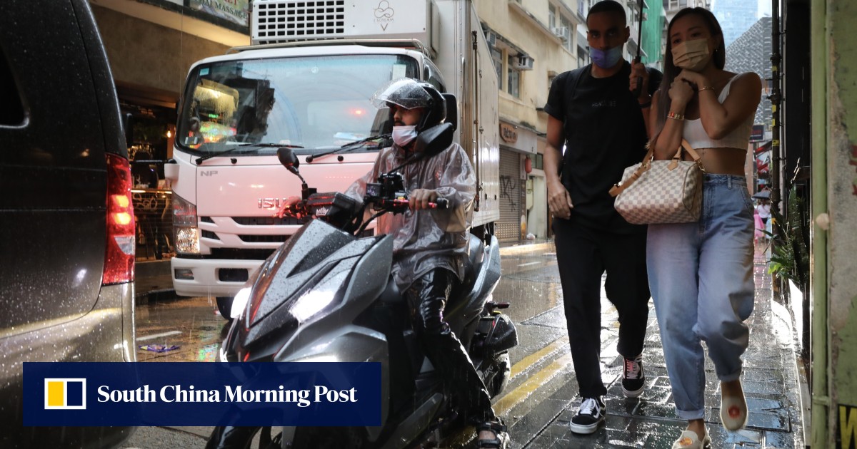 Half of food couriers from ethnic minority groups experience ...