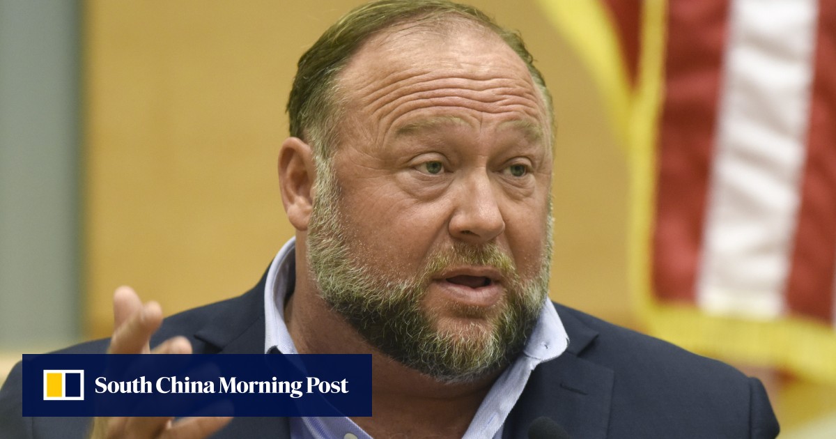 Alex Jones ordered to pay nearly US$1 billion for Sandy Hook lies ...