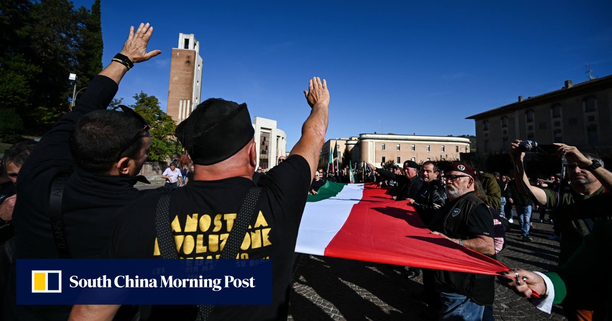 Thousands of Mussolini supporters mark fascist ‘March on Rome ...