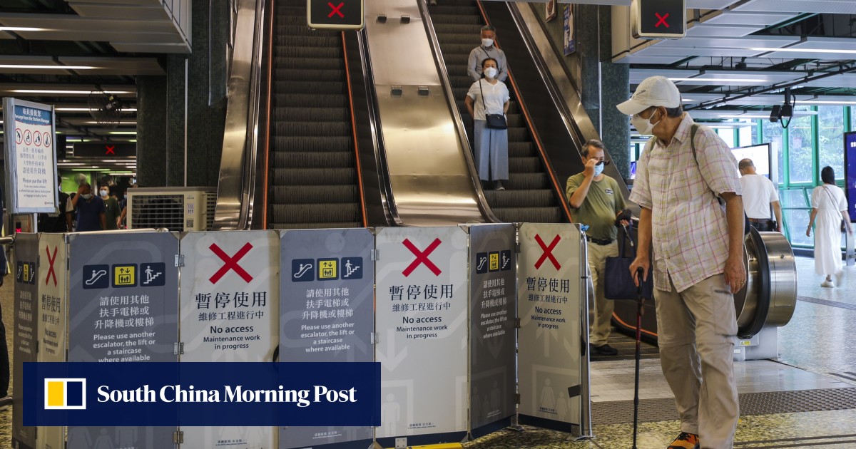 Escalator at Hong Kong MTR railway station breaks down when clothing lodges in steps, after ...