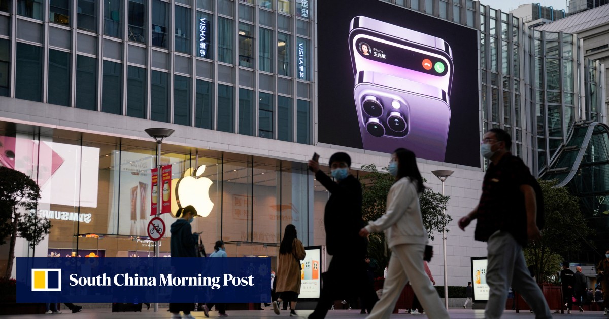 iPhone shoppers have trouble finding Apple’s latest devices on Black ...