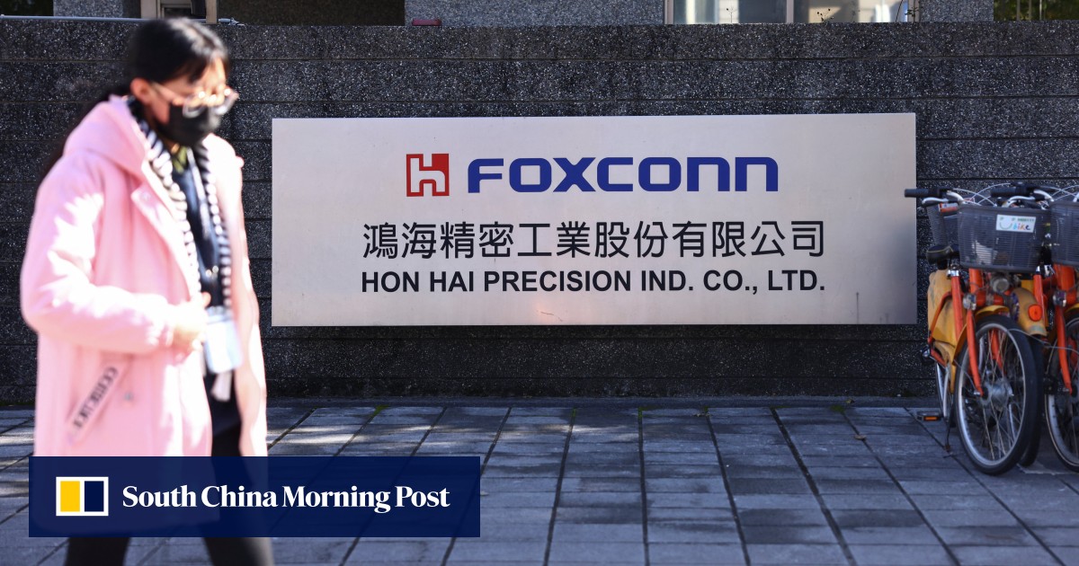 Foxconn’s ‘iPhone city’ in China lifts production back to 90 per cent ...