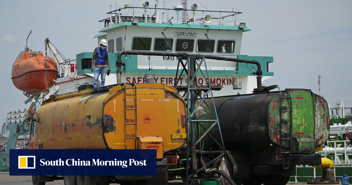 Indonesian Court Jails Former Trade Ministry Official Palm Oil Company