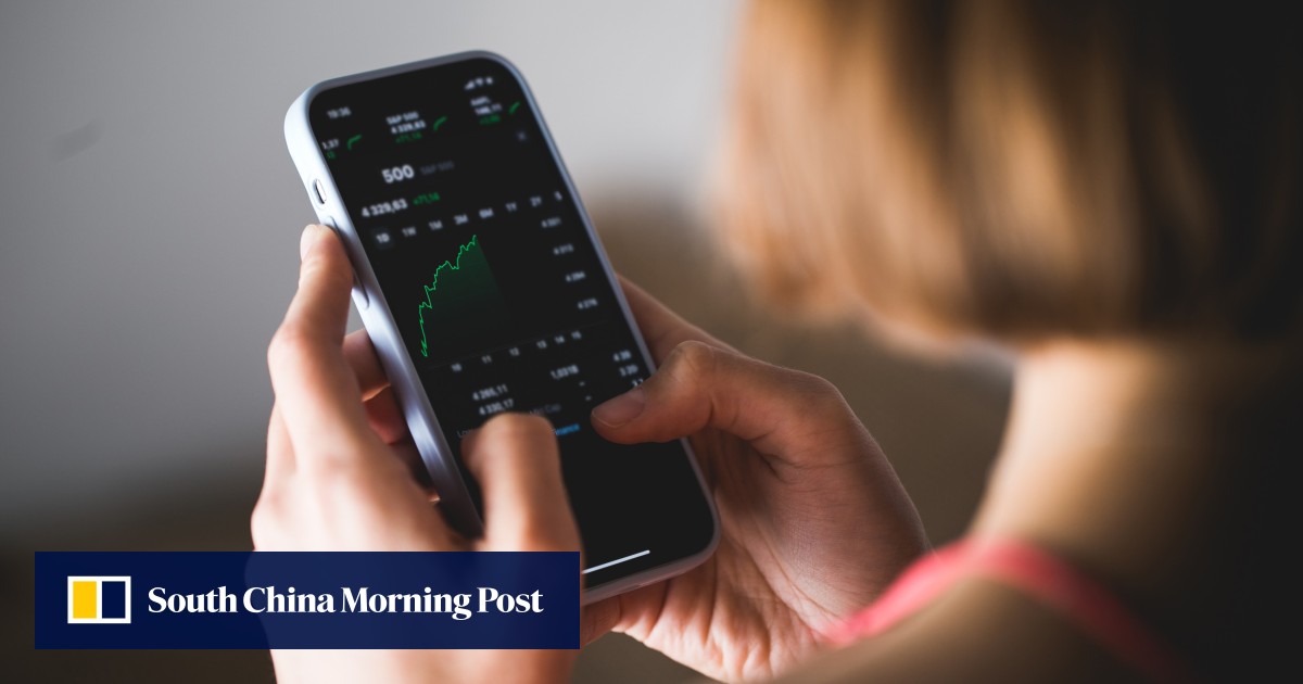 Hong Kong accountant swindled out of HK$2.2 million after man with ...