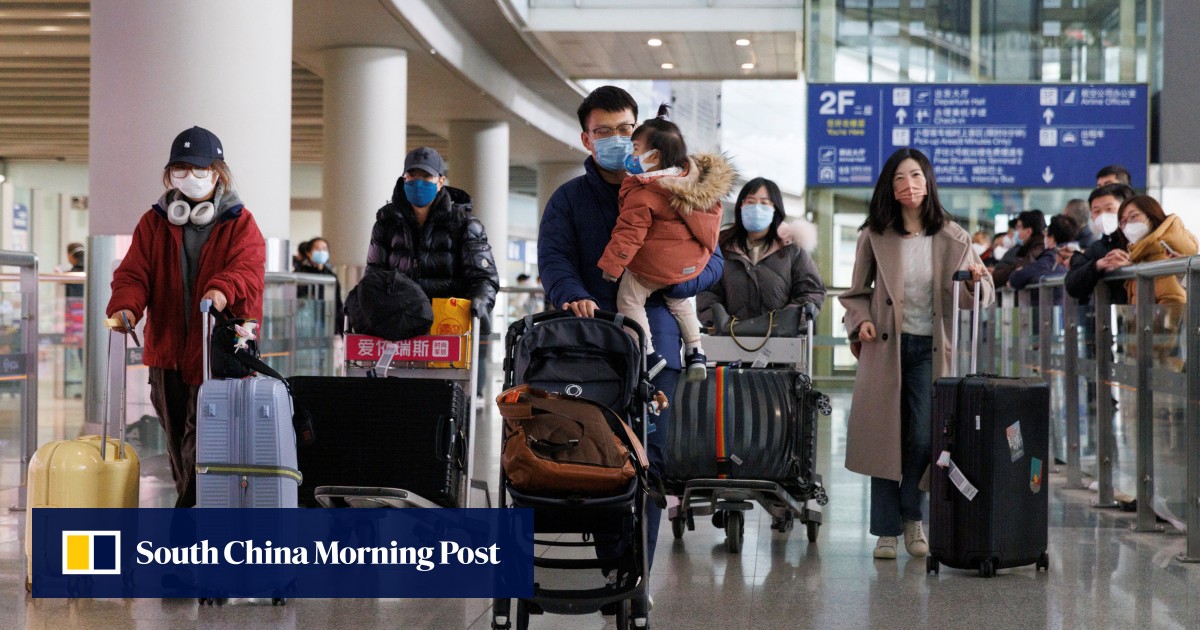 Covid-19: Chinese border crossings hit half a million per day since ...