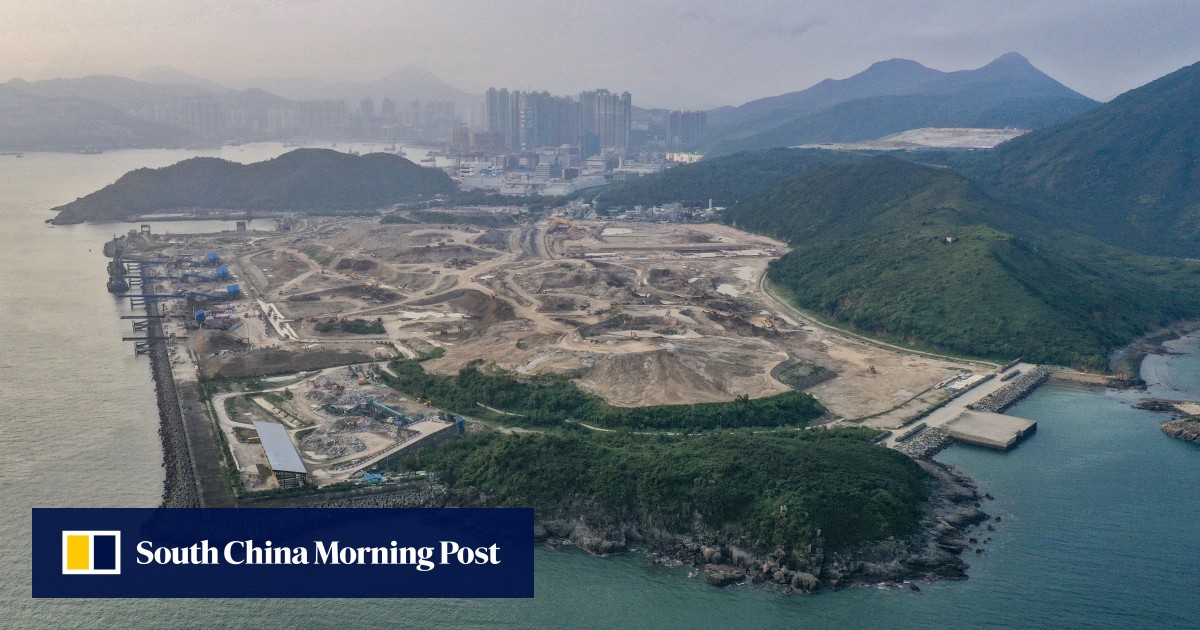 Hong Kong Planning Authorities Scale Back Rail Link Reclamation Work