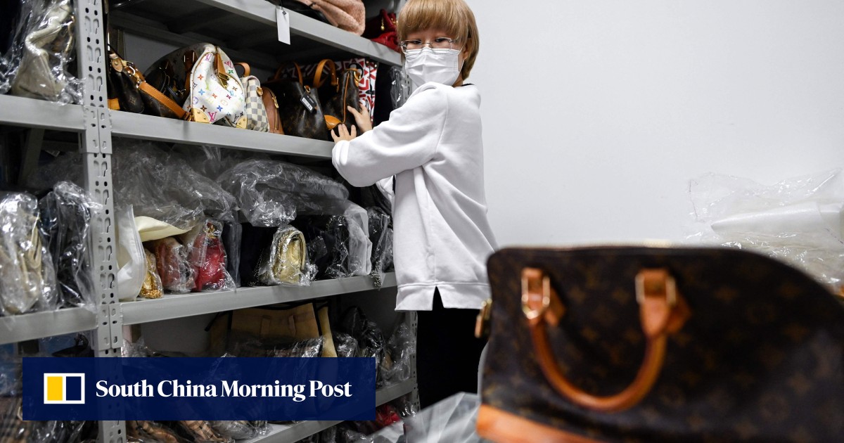 US says China is still failing to crack down on copyright infringement ...